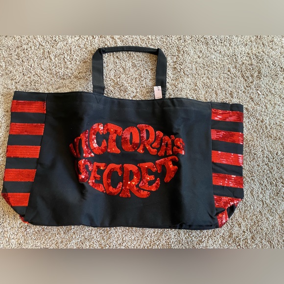 Victoria's Secret | Bags | Nwt Red And Black Victorias Secret Overnight ...